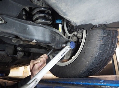 SLOW YOUR ROLL: ALL ABOUT ANTI-ROLL SYSTEMS! - Mevotech
