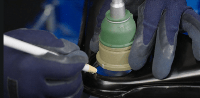HOW TO INSTALL DIRECTIONAL BALL JOINTS - Mevotech